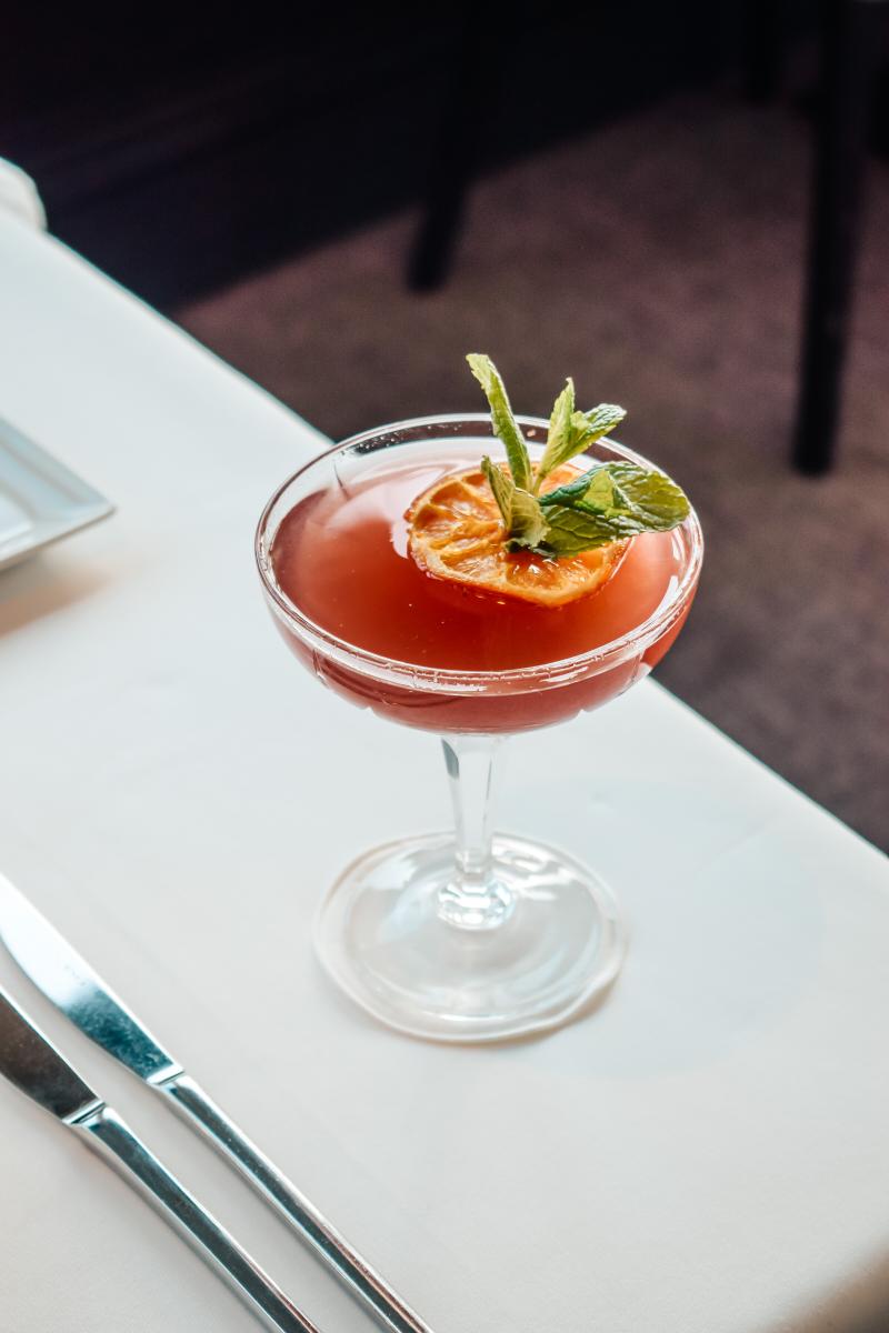 Le Roof - Rooftop, Restaurant et Bar à Cannes - Site Officiel